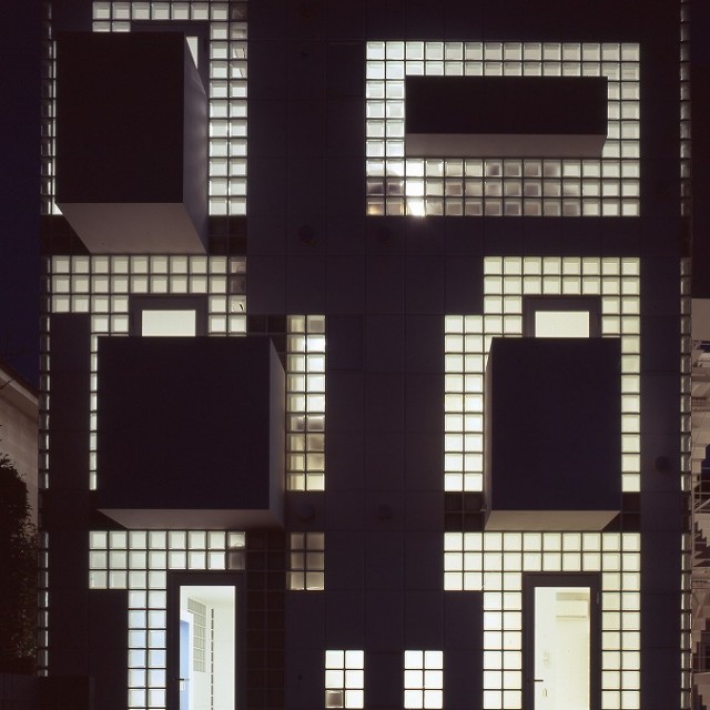 Twin-Bricks - ホテル、街づくり、高齢者施設の企画・設計・コンサルティング｜アトリエ・天工人(テクト)